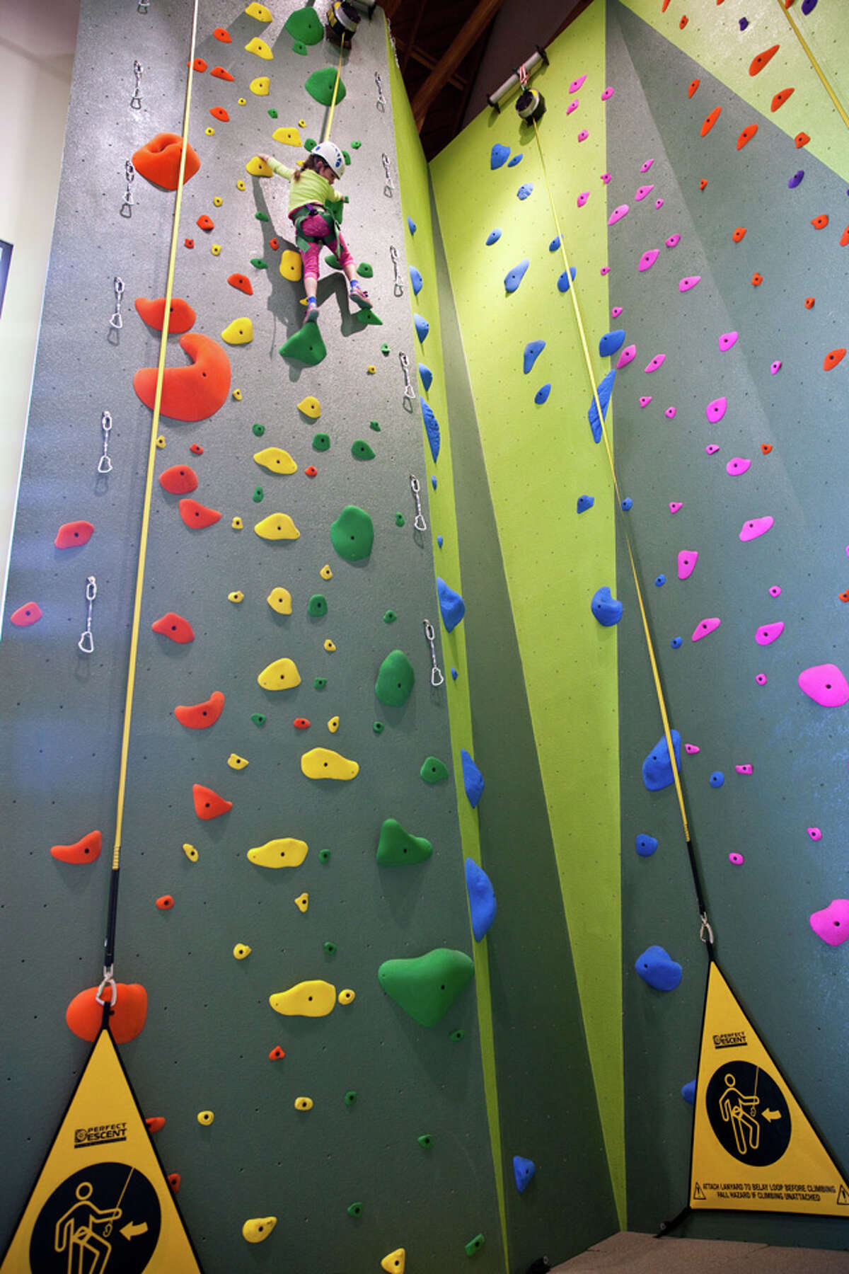 1st public rock climbing wall unveiled at renovated Glen Canyon Park ...