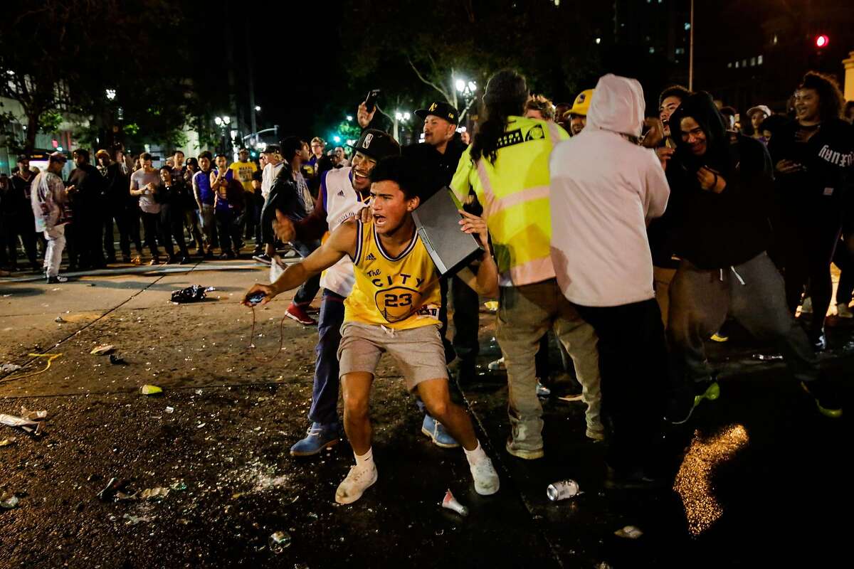 Warriors intent on keeping core together