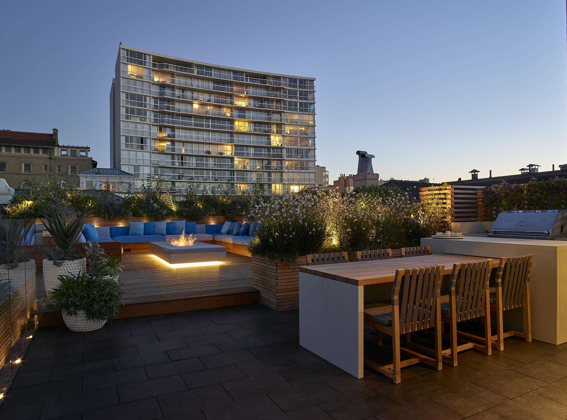 San Francisco rooftop terraces that rise above it all