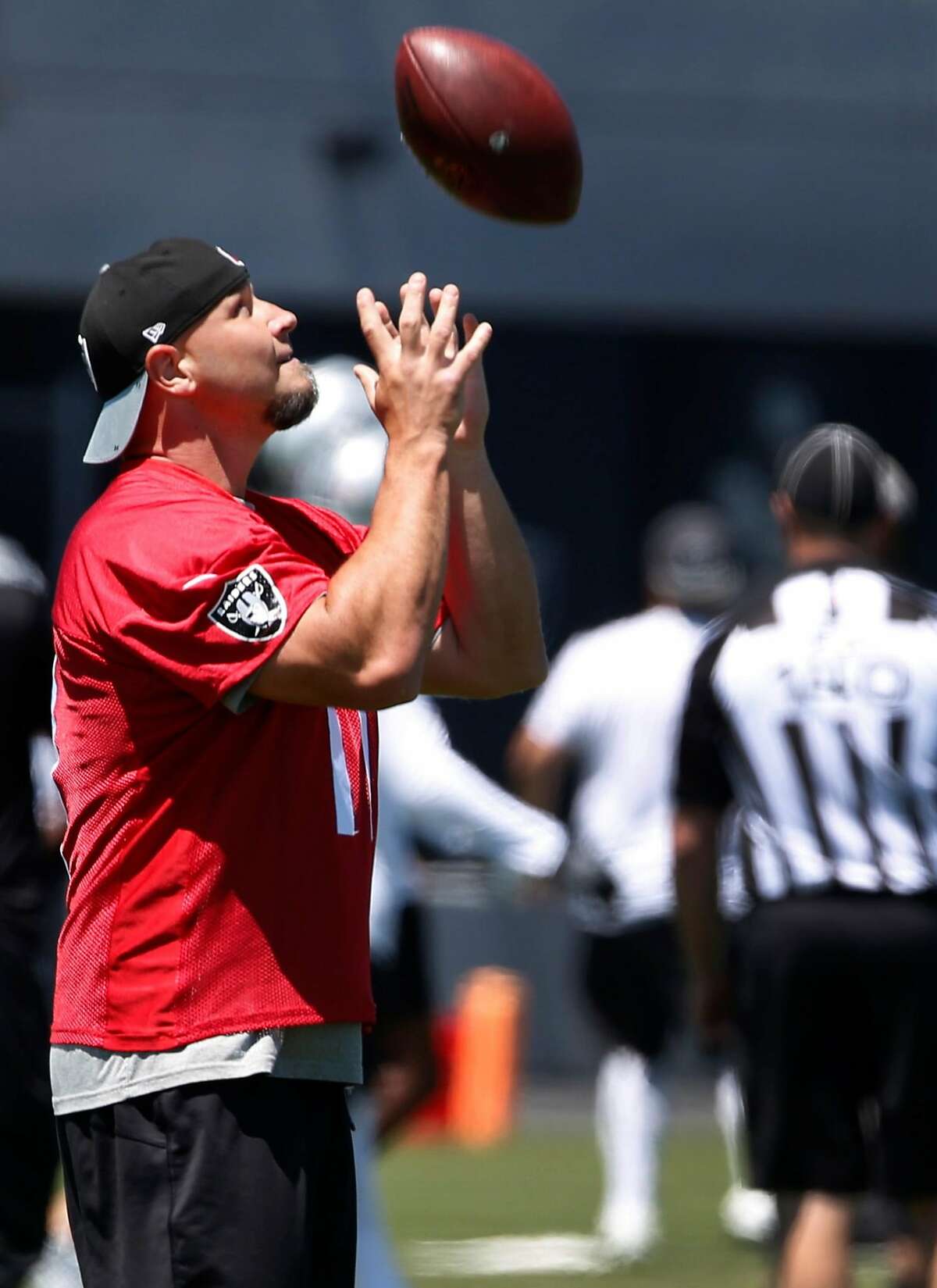 Raiders’ Janikowski out 8 weeks; Tavecchio to kick Sunday