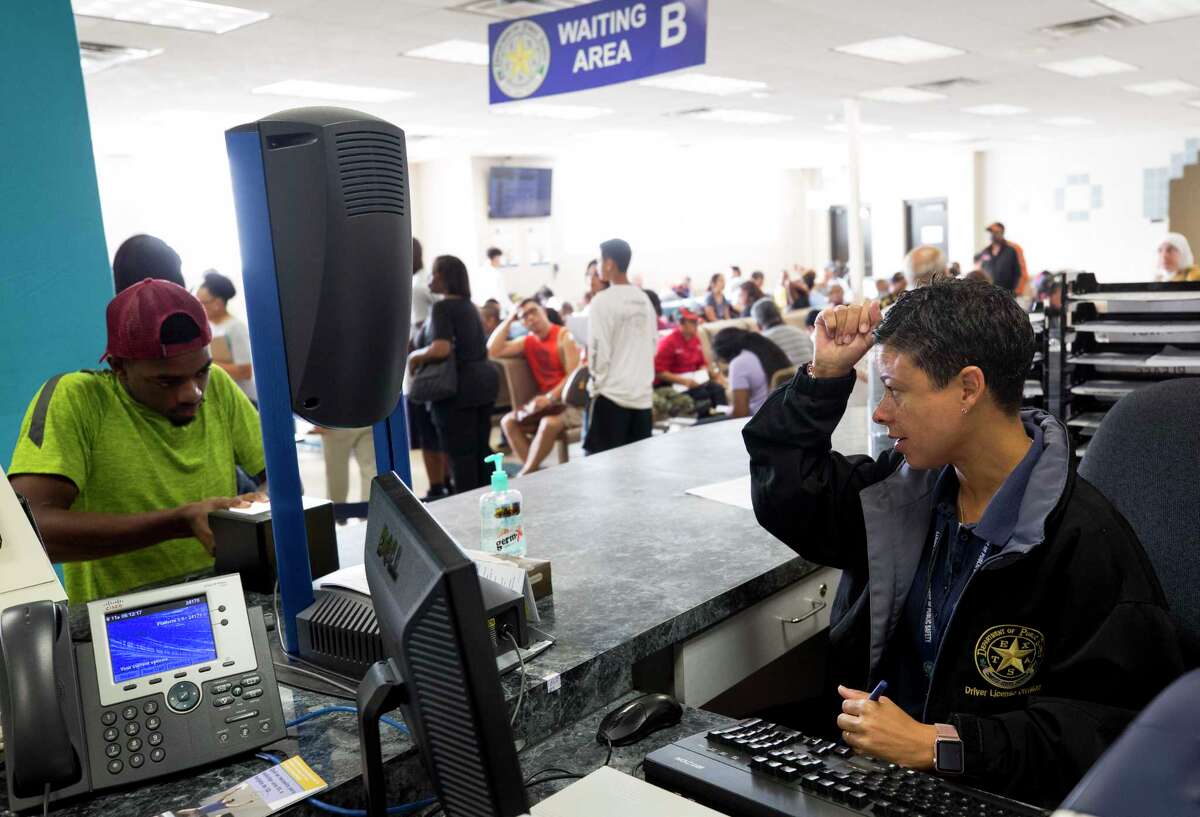 DPS walks back plan to cut hours at driver's license offices