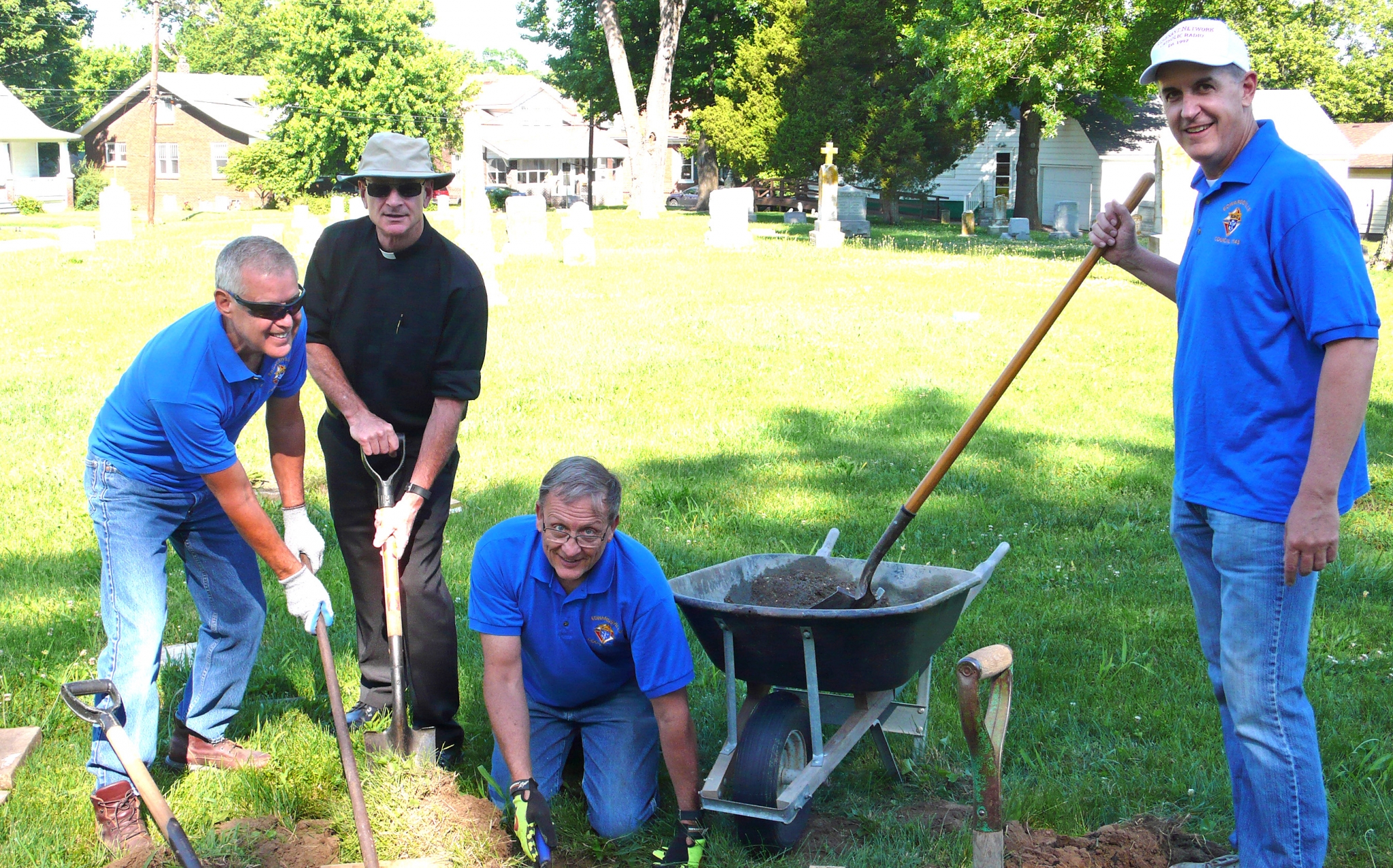 Volunteers clean up St. Mary's Cemetery