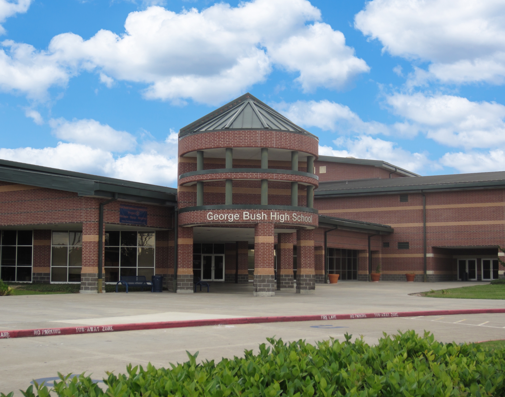 10 new tuberculosis infections found at George Bush High School
