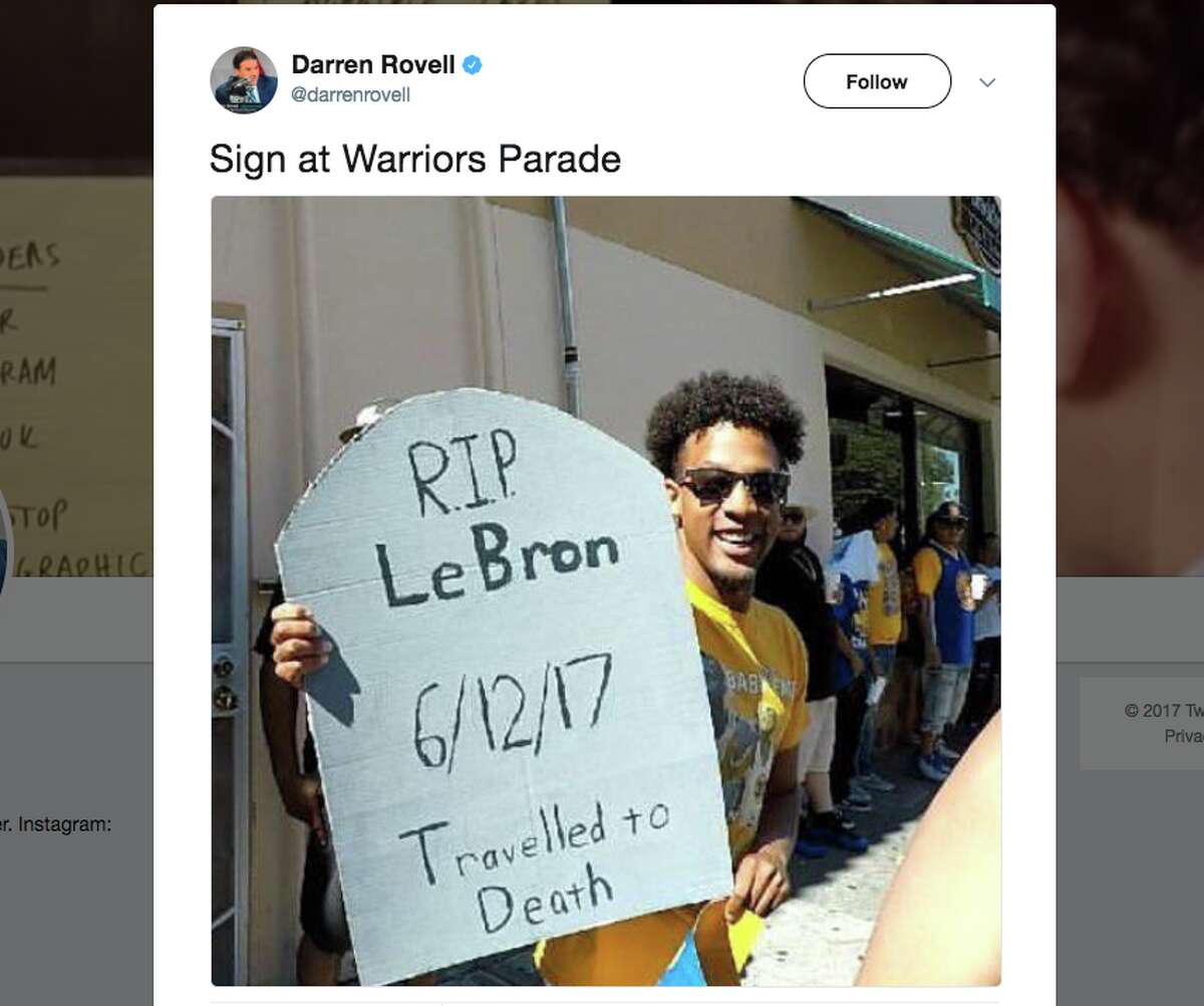 Warriors fans' signs at Thursday's parade get creative, throw shade