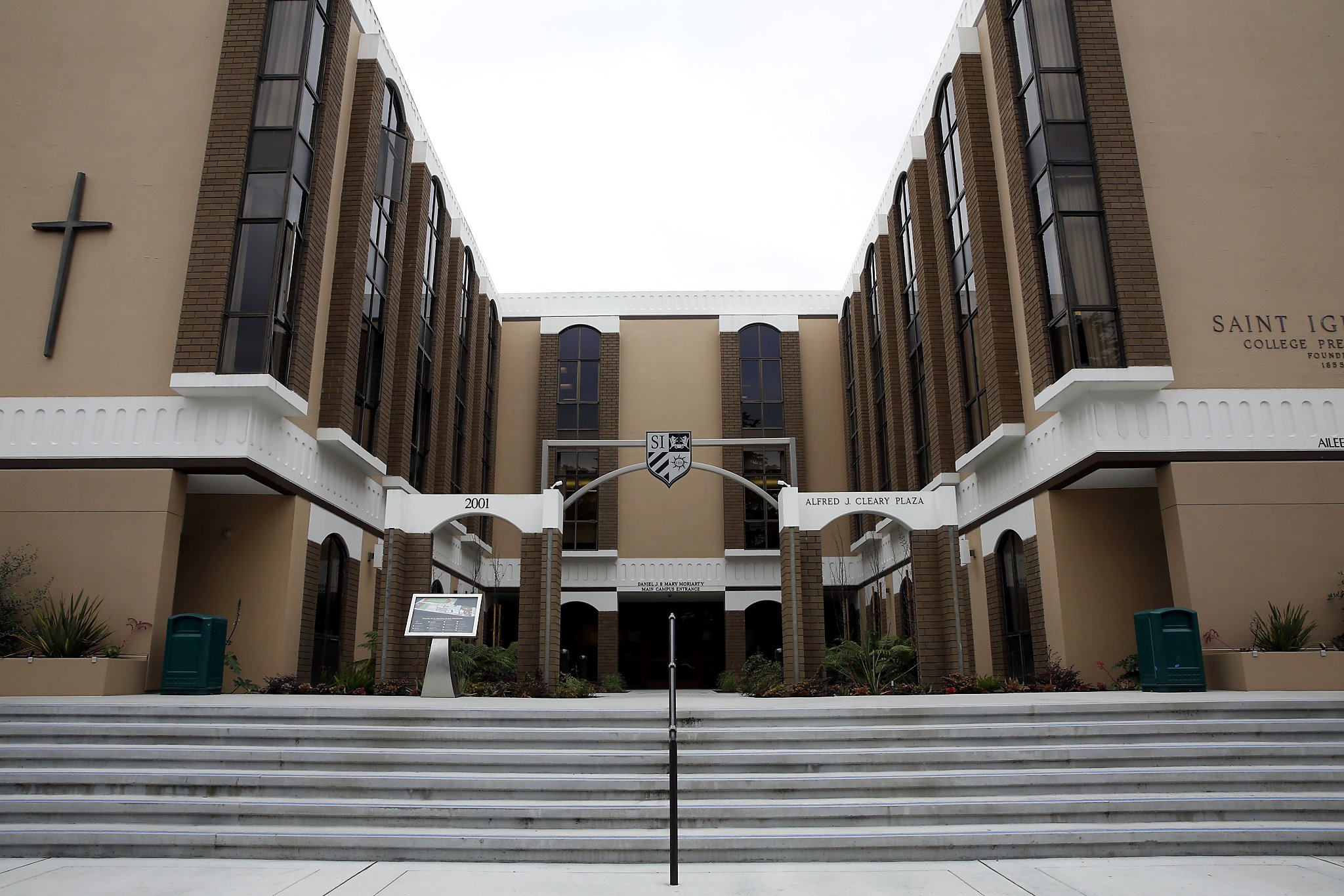 Woman who stole $187,000 from SF high school pleads guilty