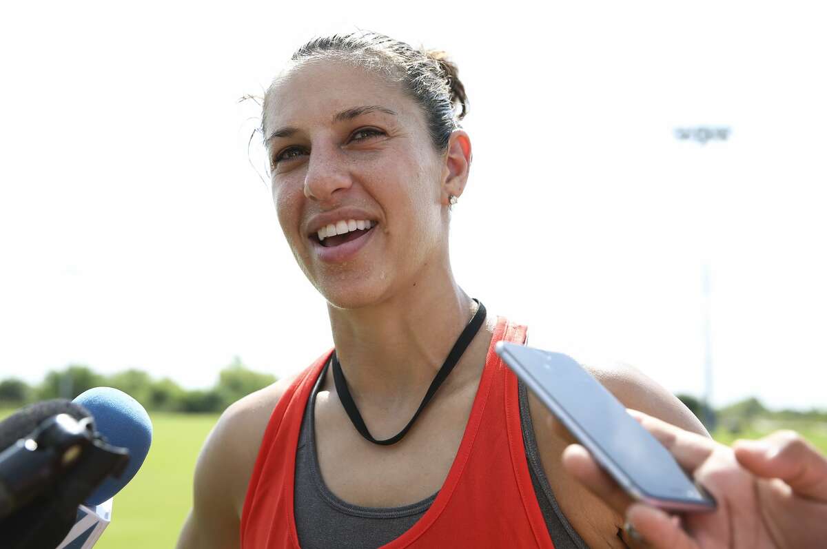 Carli Lloyd returns to Dash, aims to lead playoff push
