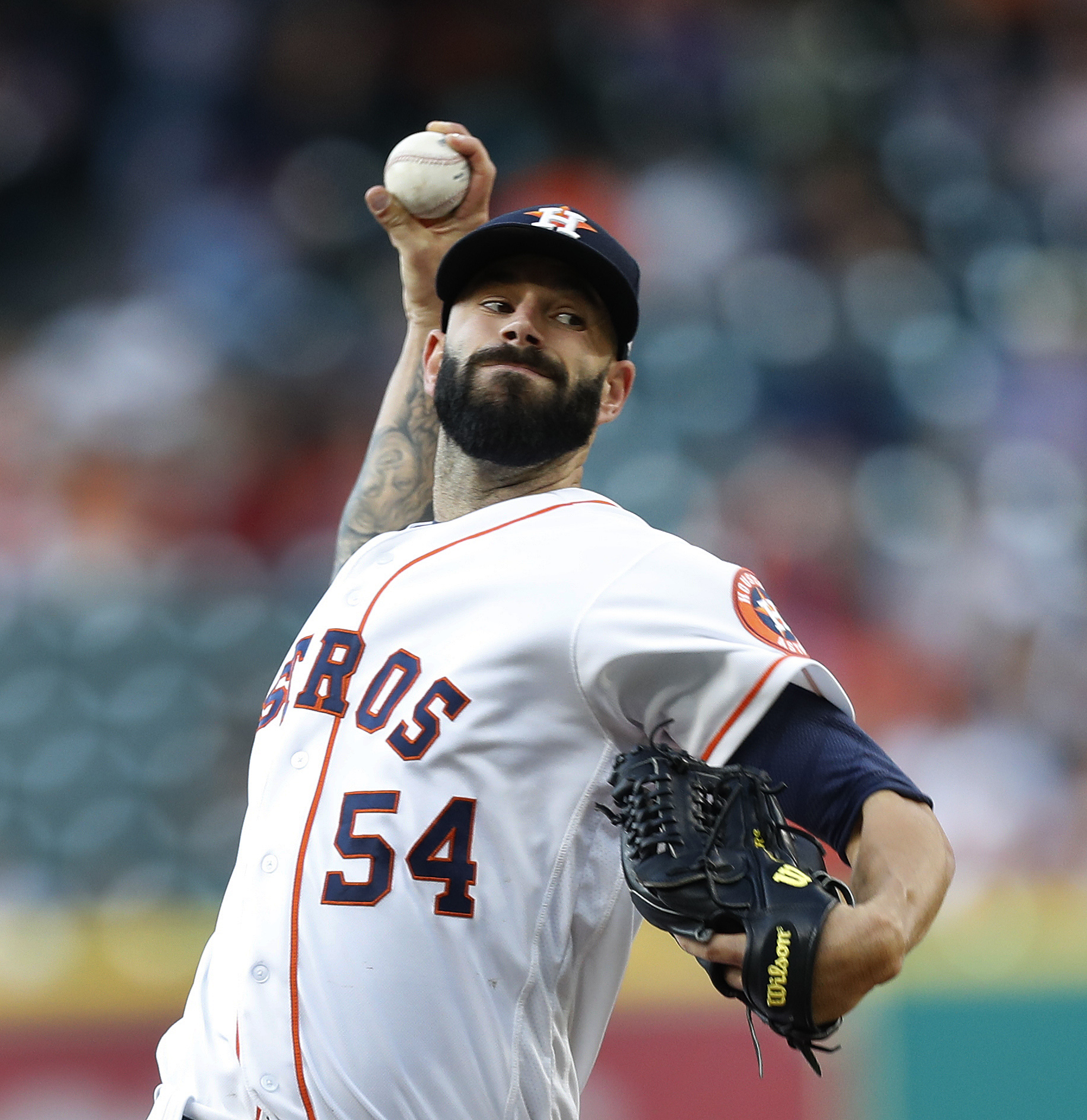 Refined curveball keys turnaround for Astros' Mike Fiers