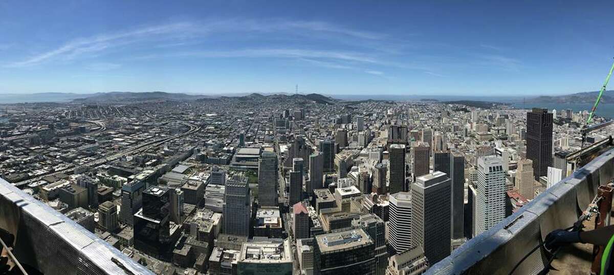 Dying to see the view from the top of Salesforce Tower? Here's your chance.