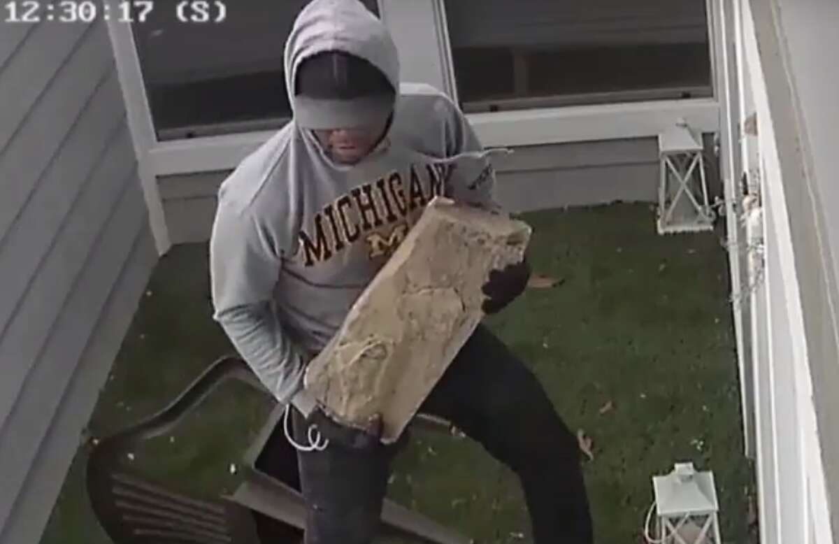 Video: Homeowner tied up, beaten in Memorial home invasion