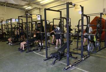 SAISD calling middle schoolers to summer fitness