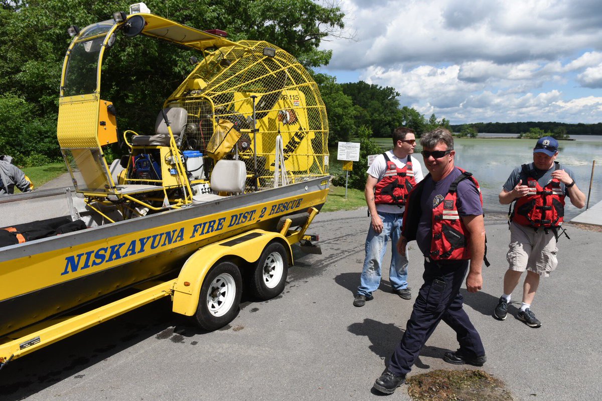 Disabled boat floating down Mohawk safely docked, sheriff says