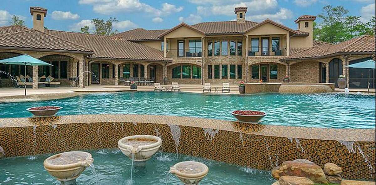 Dream home swimming pools in the Houston area