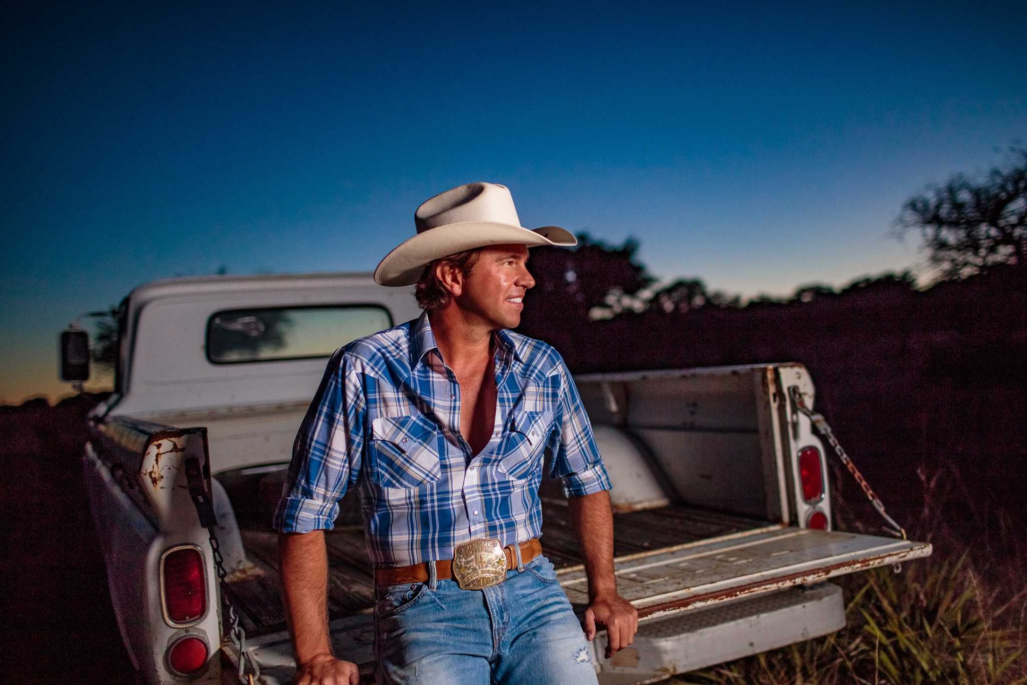 Jon Wolfe is learning to be himself with 'Any Night in Texas'