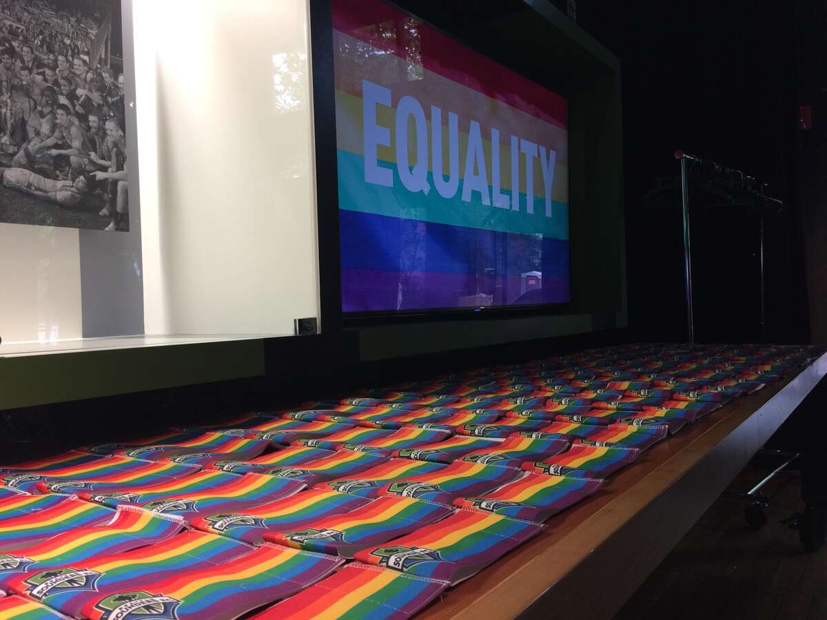 Seattle pro teams collaborate to support LGBT equality