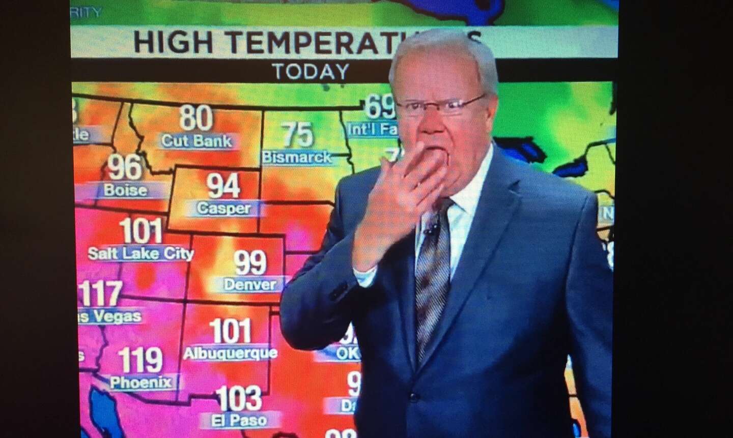 San Antonio weatherman and TV icon says farewell