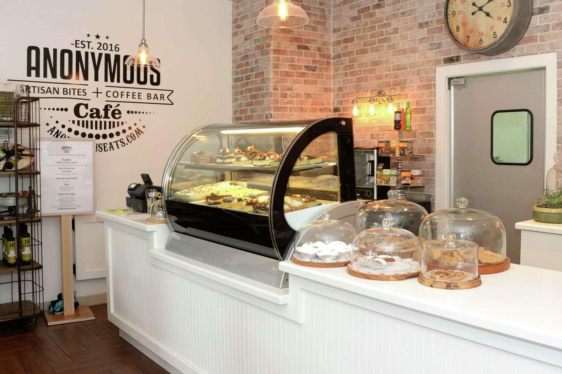 'Best bakery in Texas' is a Sugar Land mom-and-pop Greek café