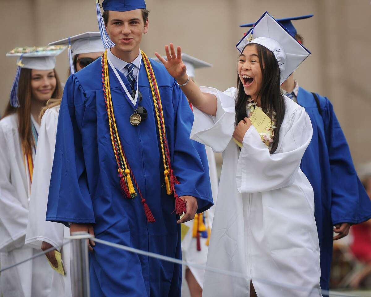 Fairfield Ludlowe High School graduation