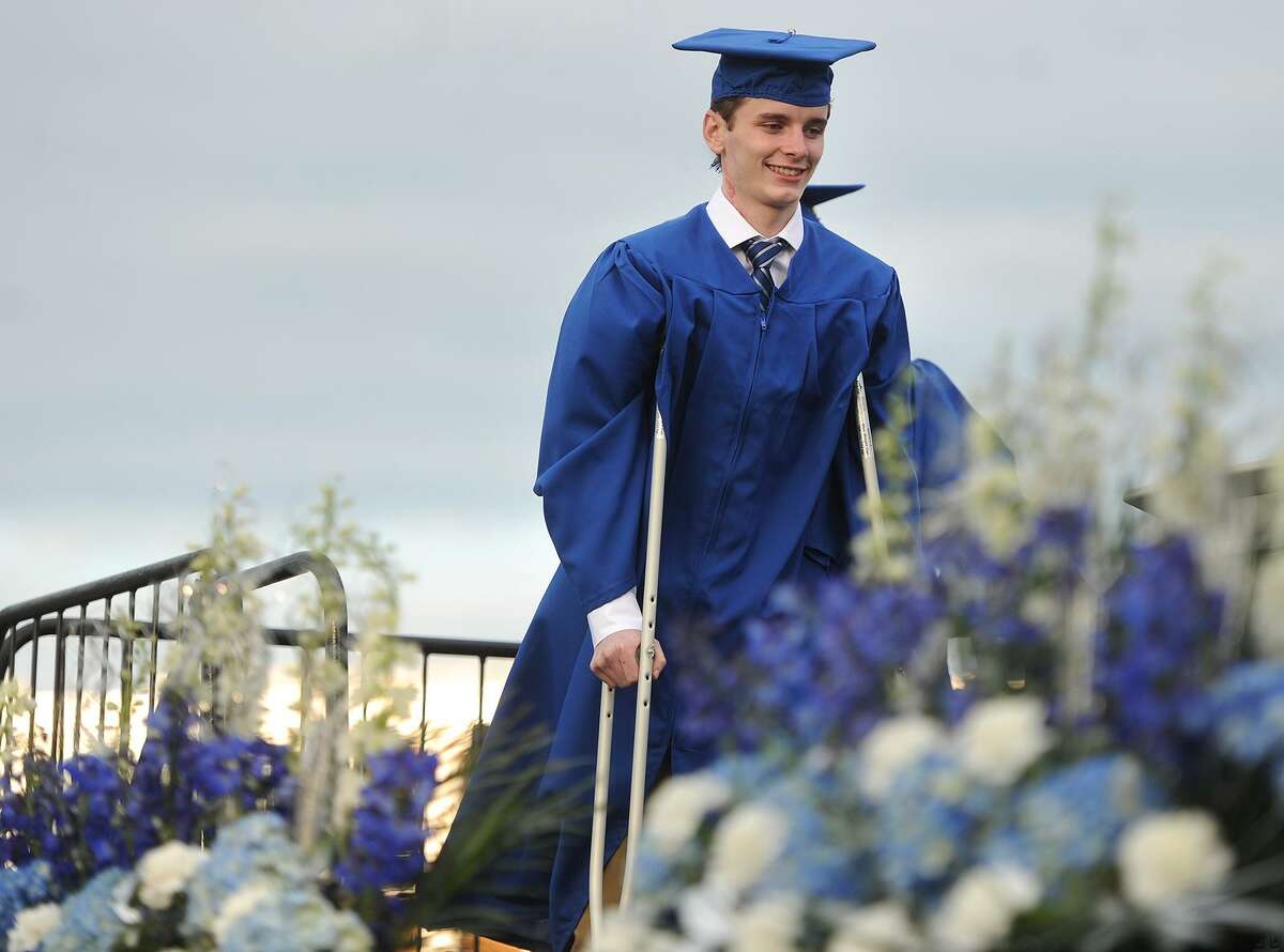 Fairfield Ludlowe High School graduation