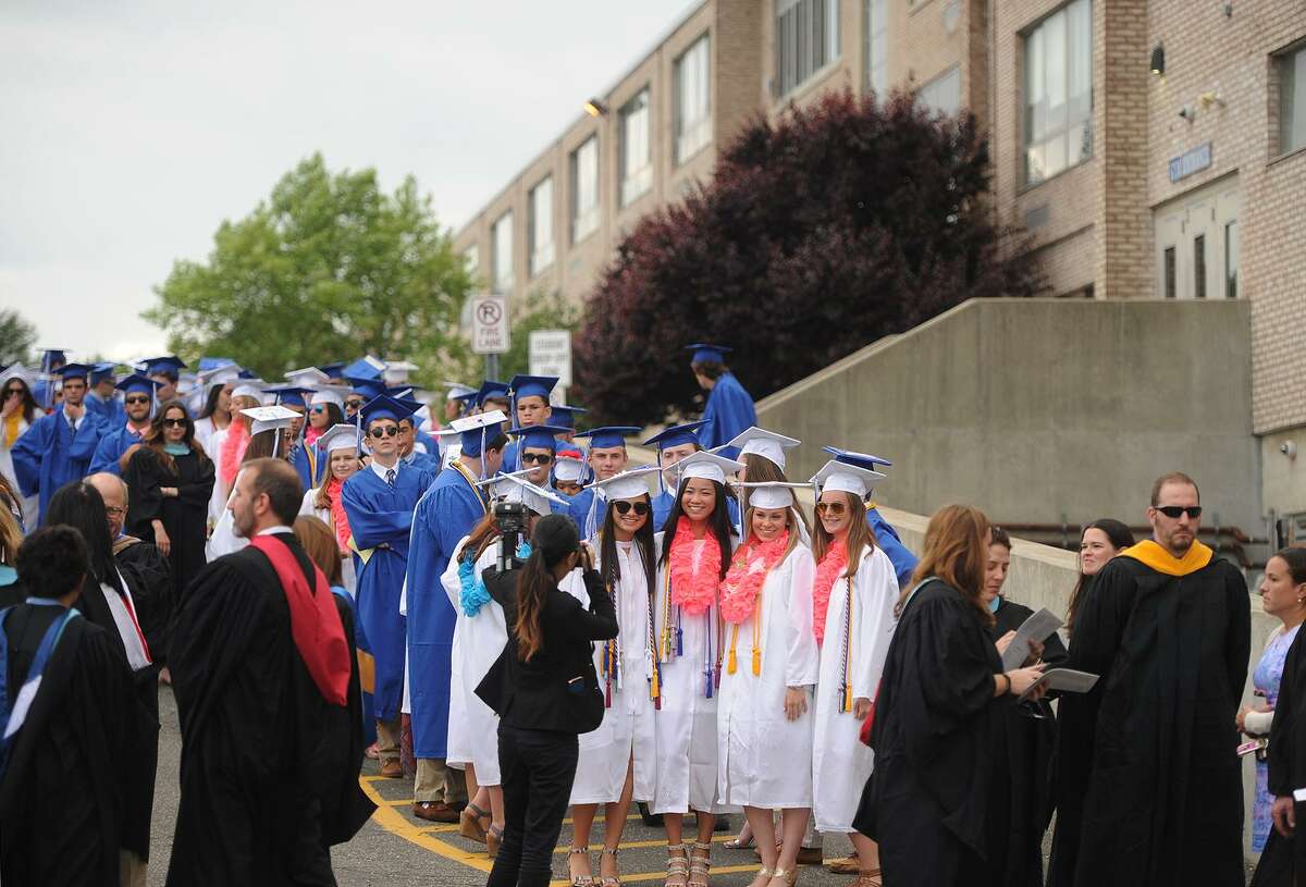 Fairfield Ludlowe High School graduation