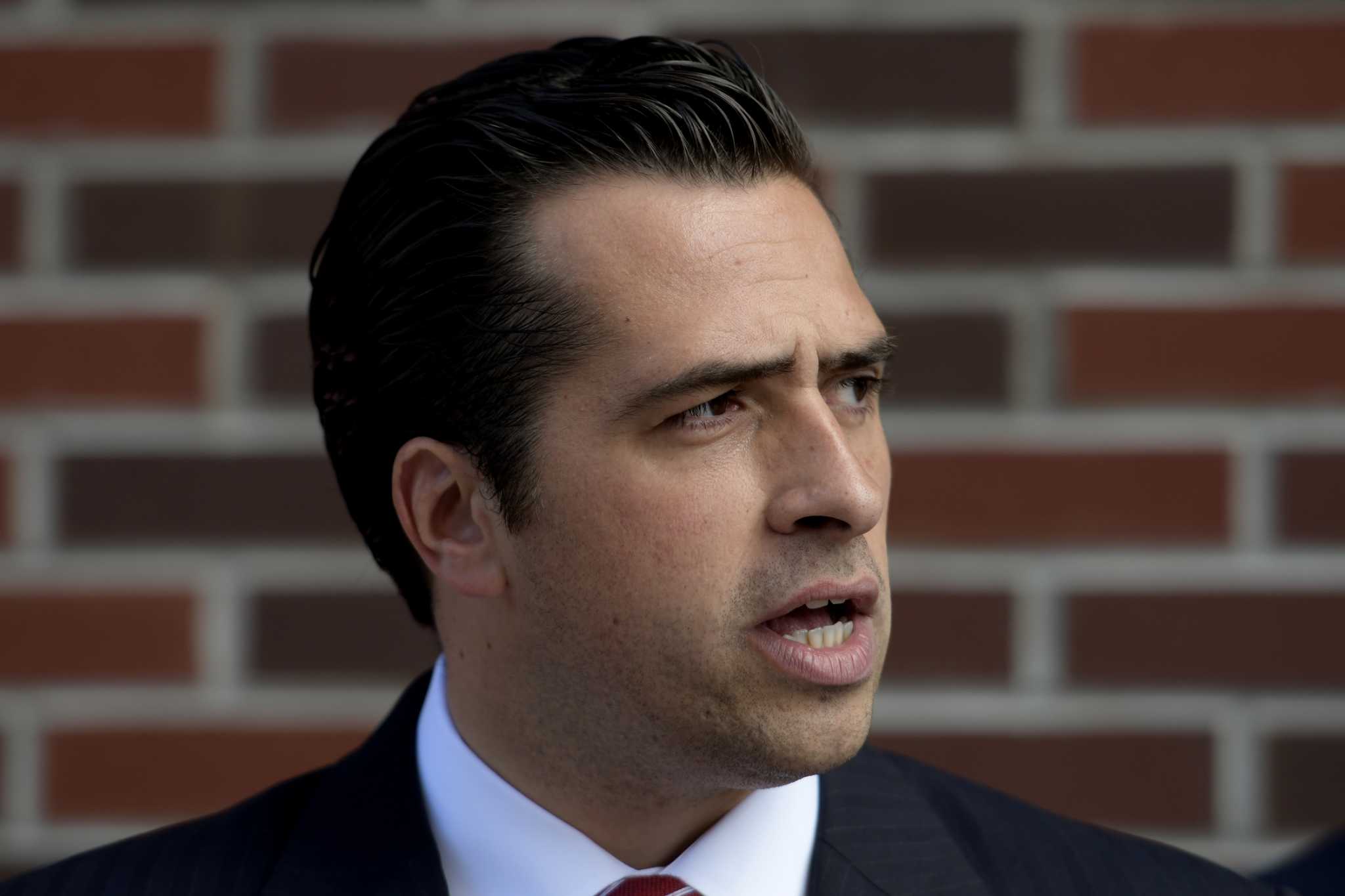 Commisso Jr. leads in fundraising for Albany mayoral campaign