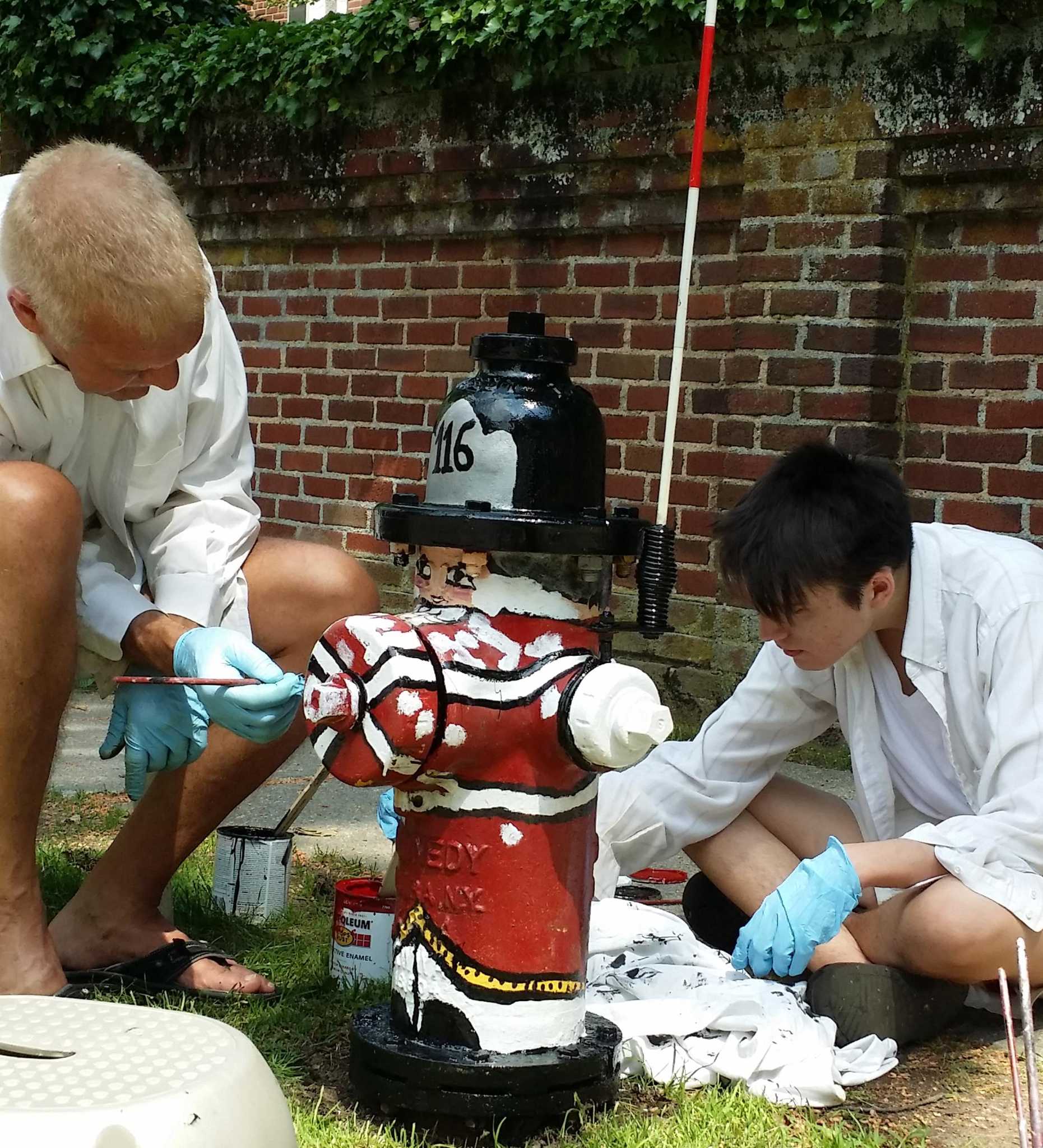 Mastermind of fire hydrant painting handing over reigns