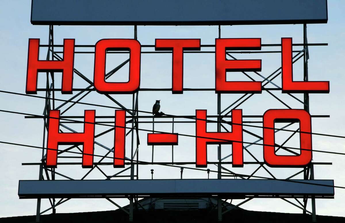 Transitions: Hi-Ho sign is back, with a twist