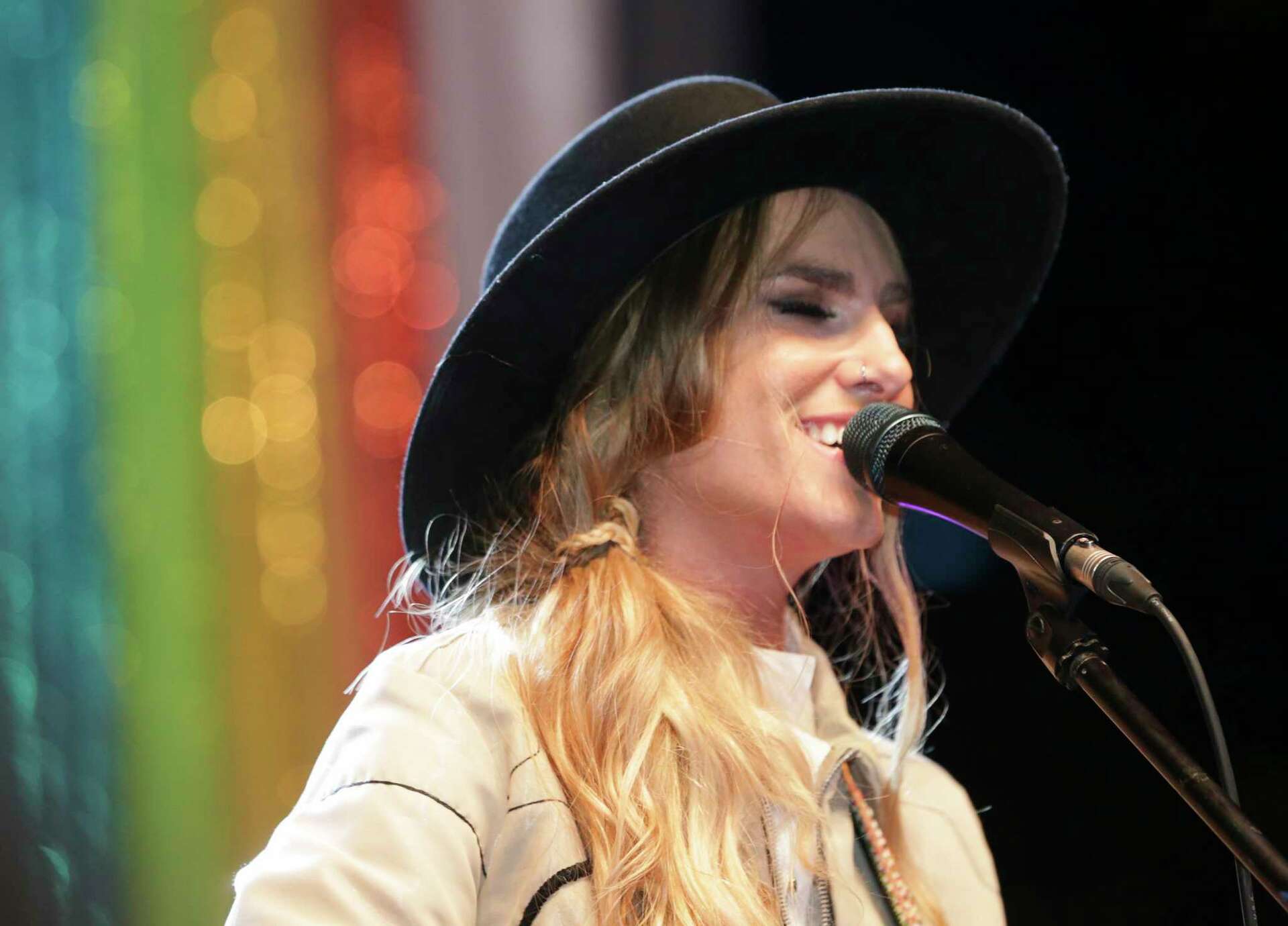 Listen to Stephanie Rice's emotional new single 'Let Me Go'