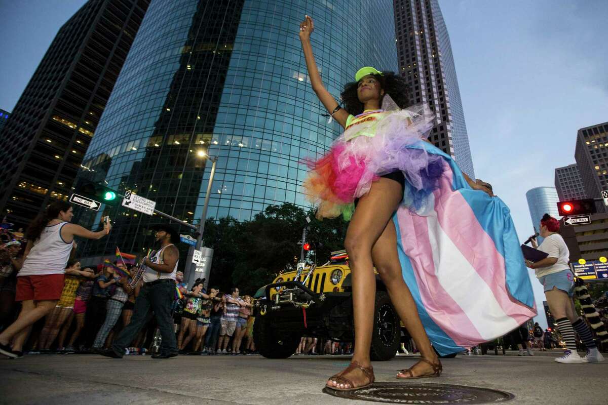 Thousands flock to Houston Pride parade