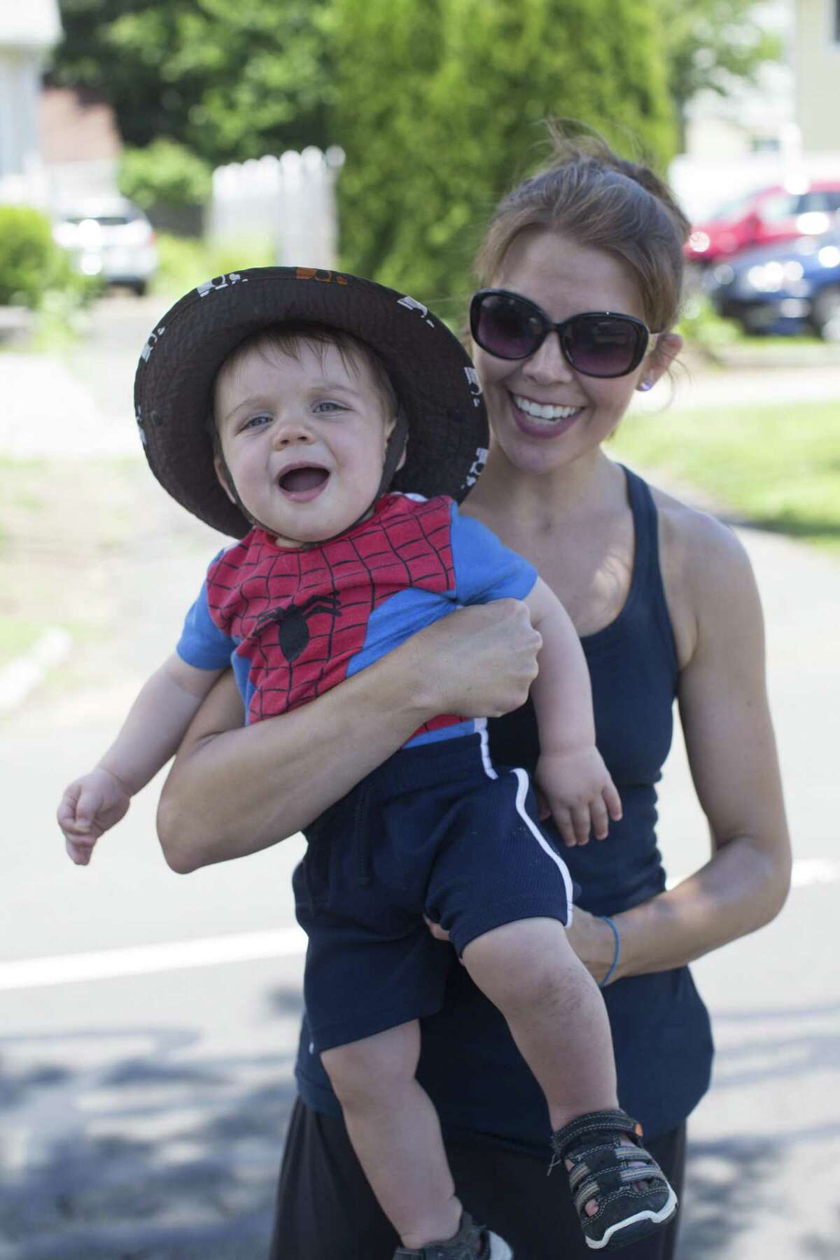 Music, family and fun at Barnum parade