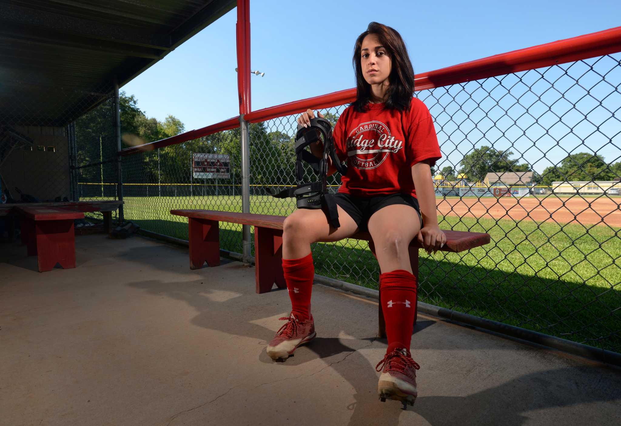 Athletes who seem inured to pain say sports are worth what they endure