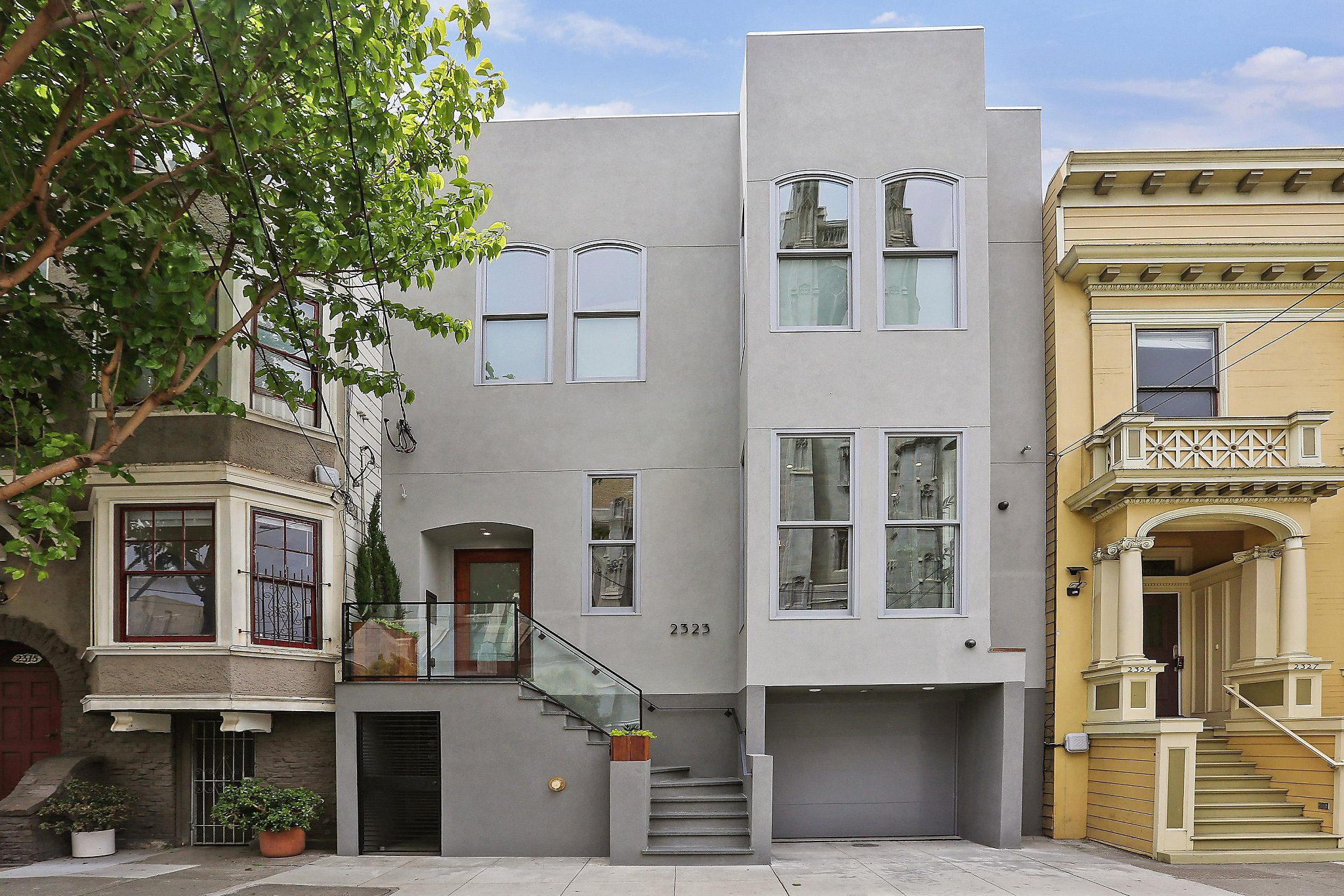 Walk-through: Chic and sleek in Lower Pacific Heights