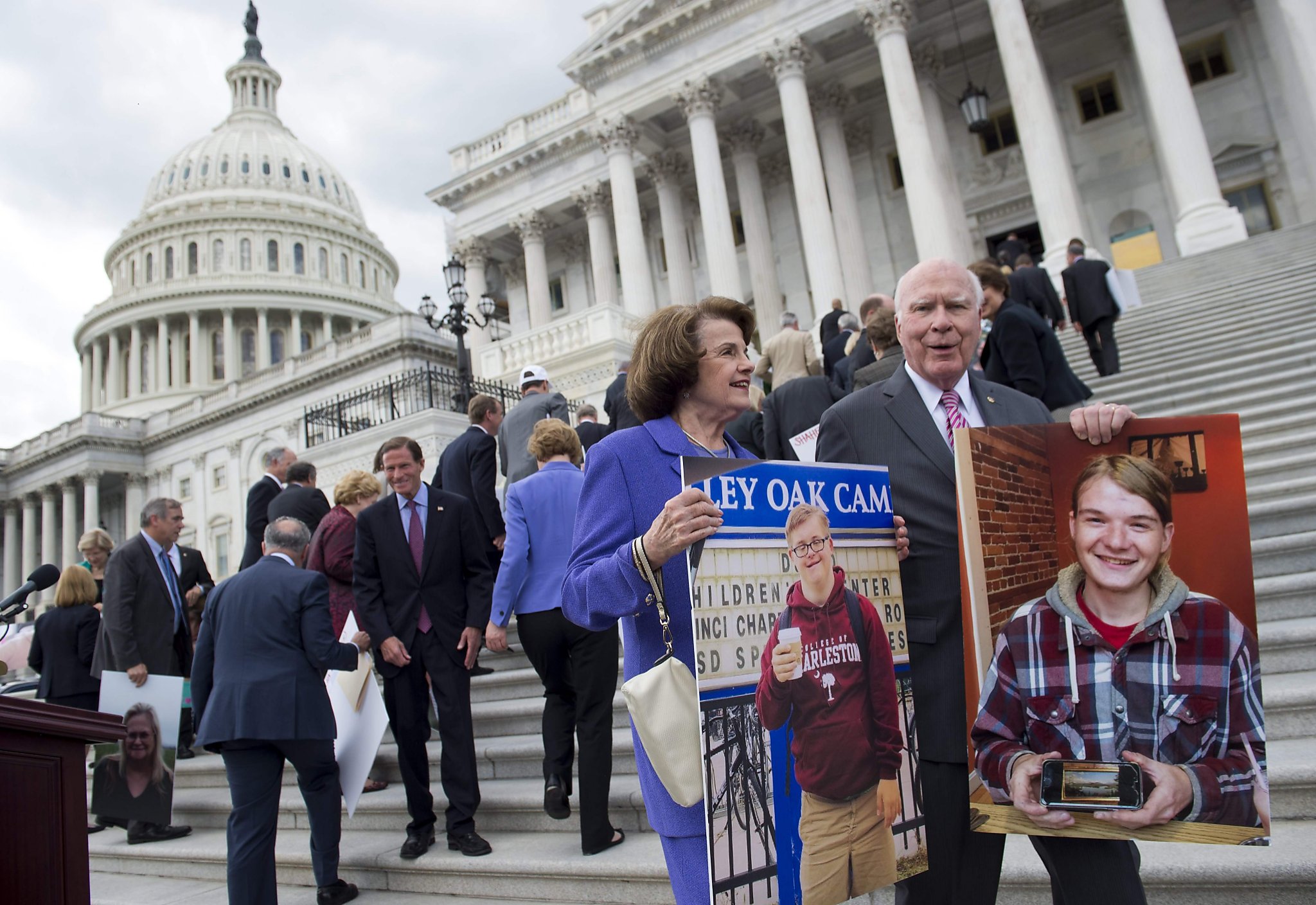 Opposition in GOP ranks forces delay in vote on Obamacare overhaul
