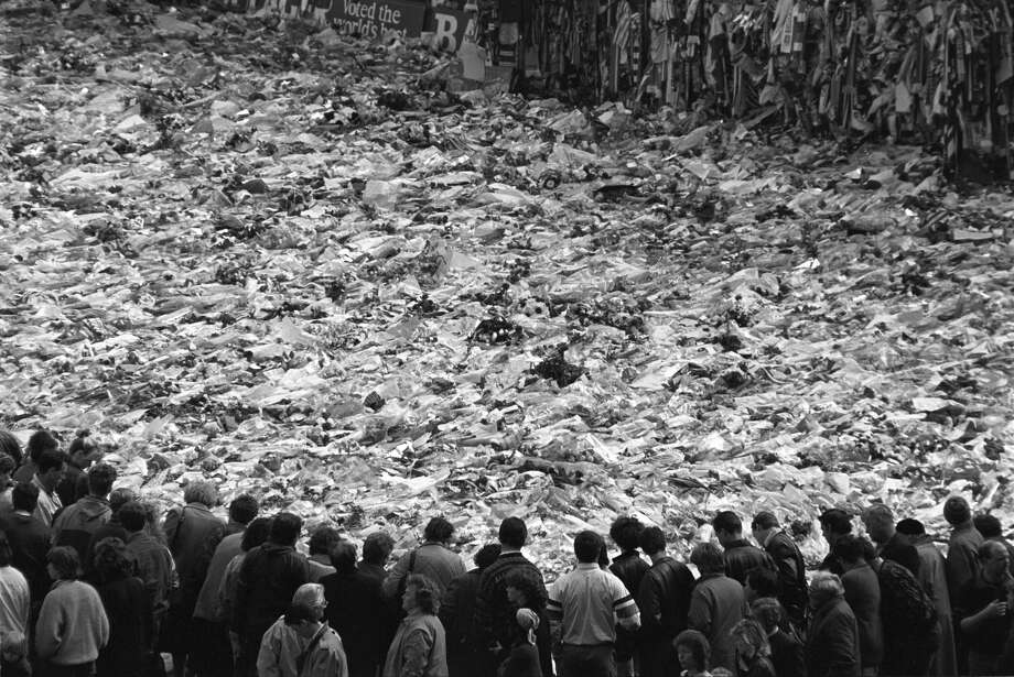 Scenes from 1989 Hillsborough Stadium disaster in Sheffield, England ...