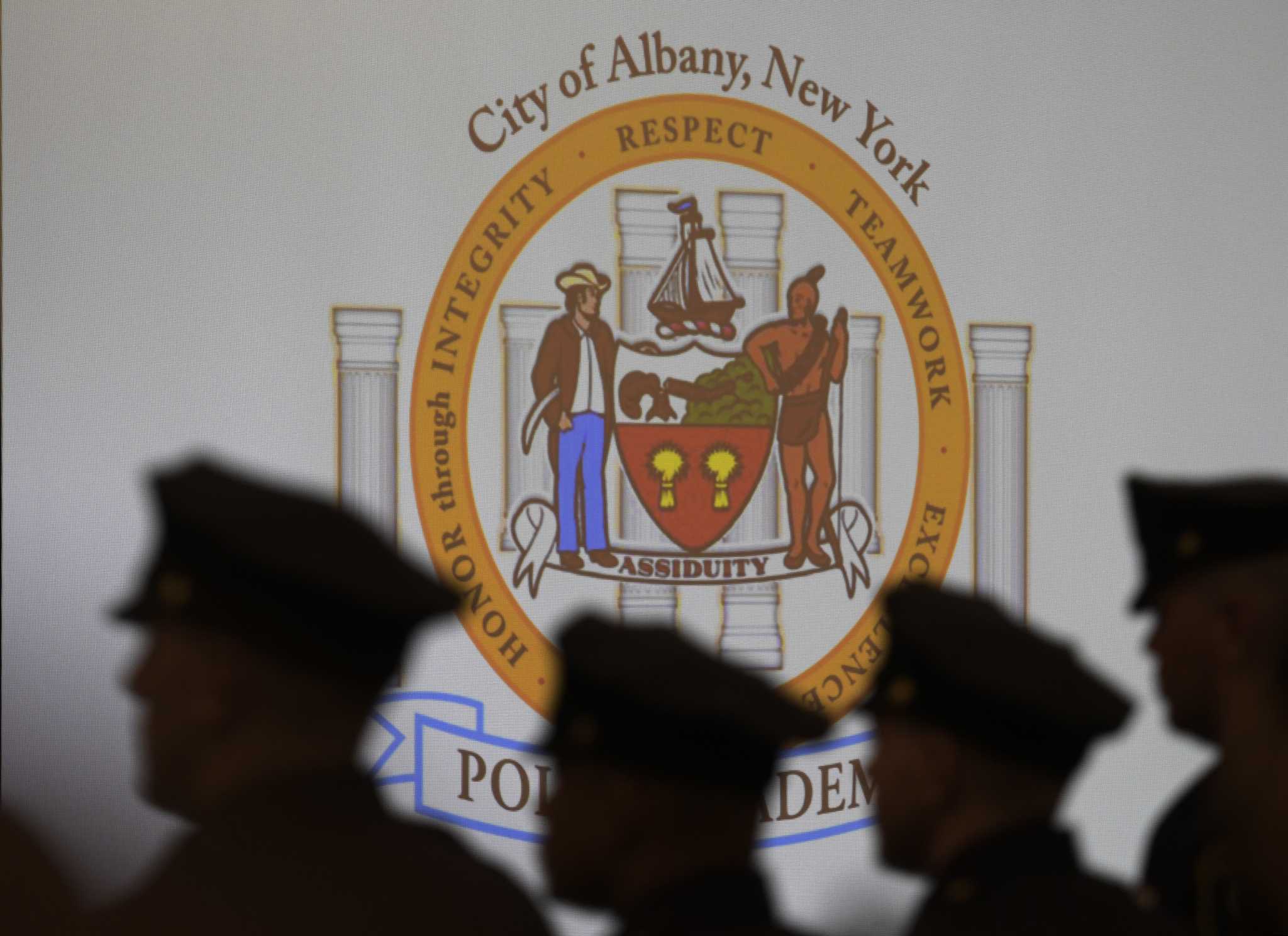 Albany police detective retires after women file complaints