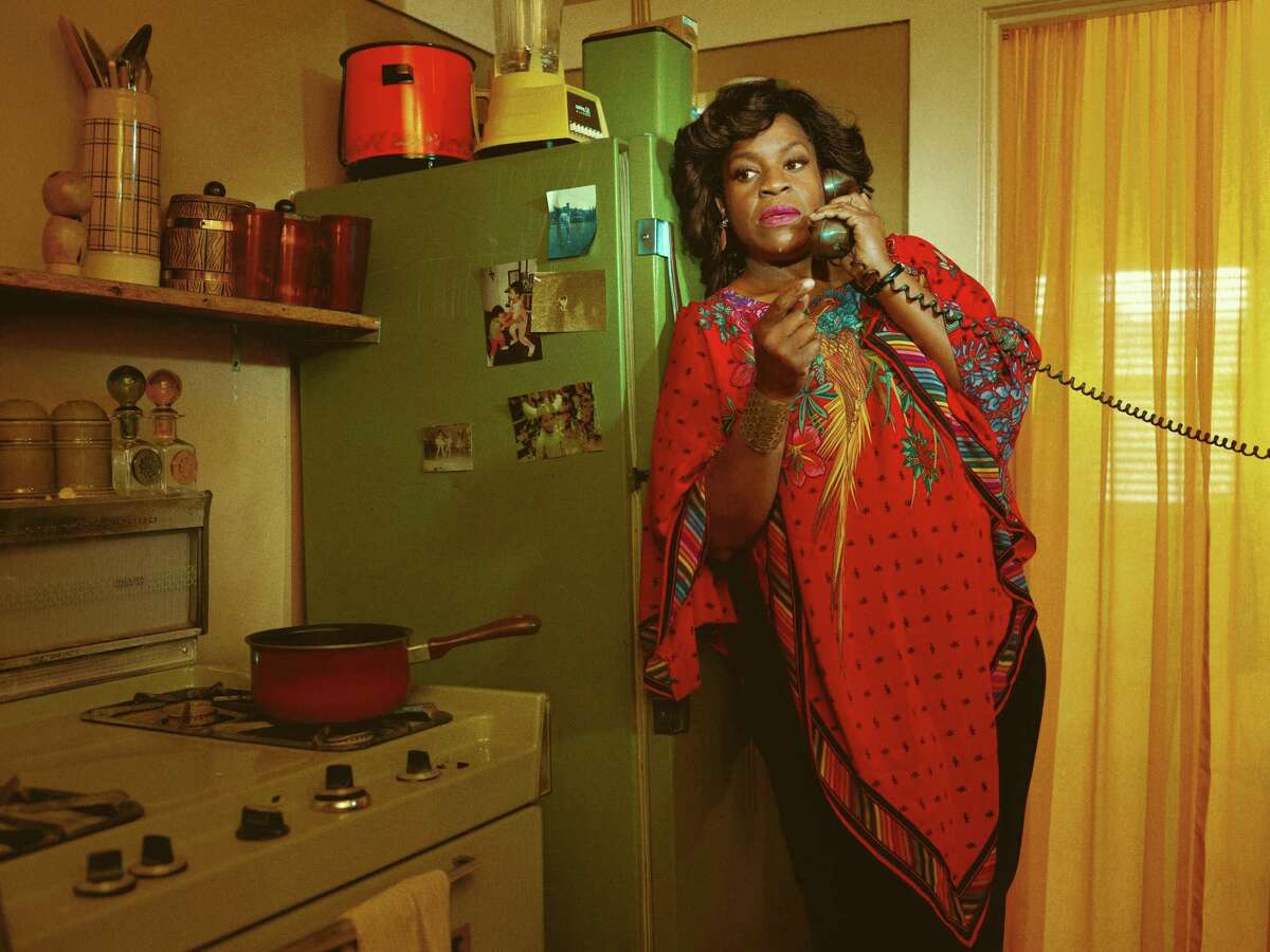 FX's '80s drama spins compelling tale of cocaine rise