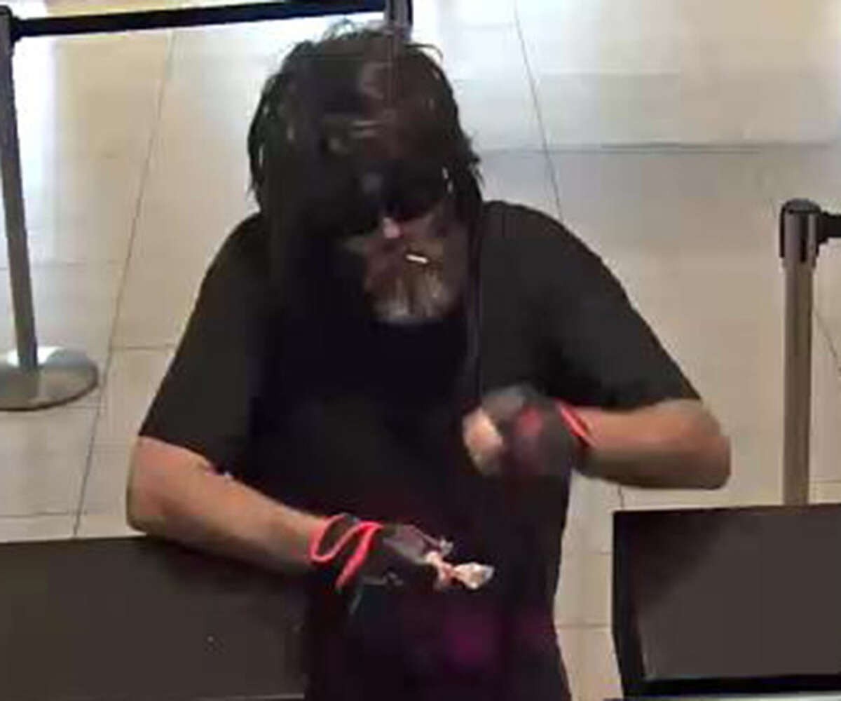 Watch: FBI releases video of Houston area "Bad Hair" bank bandit