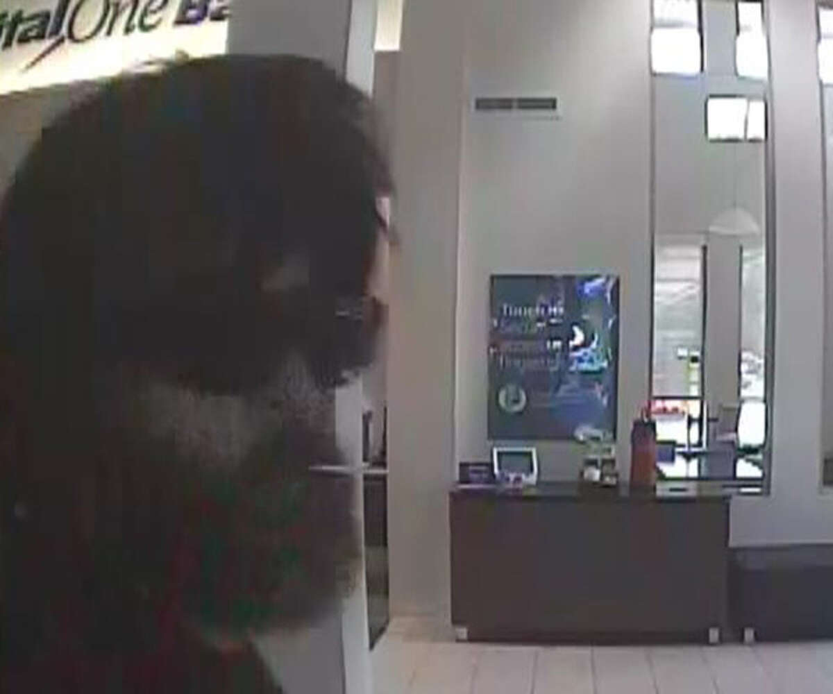 Watch: FBI releases video of Houston area "Bad Hair" bank bandit