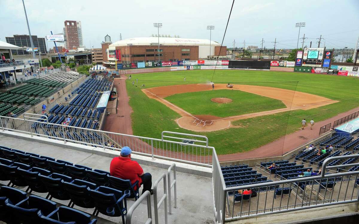 Bluefish baseball out, concerts in at Bridgeport’s Harbor Yard