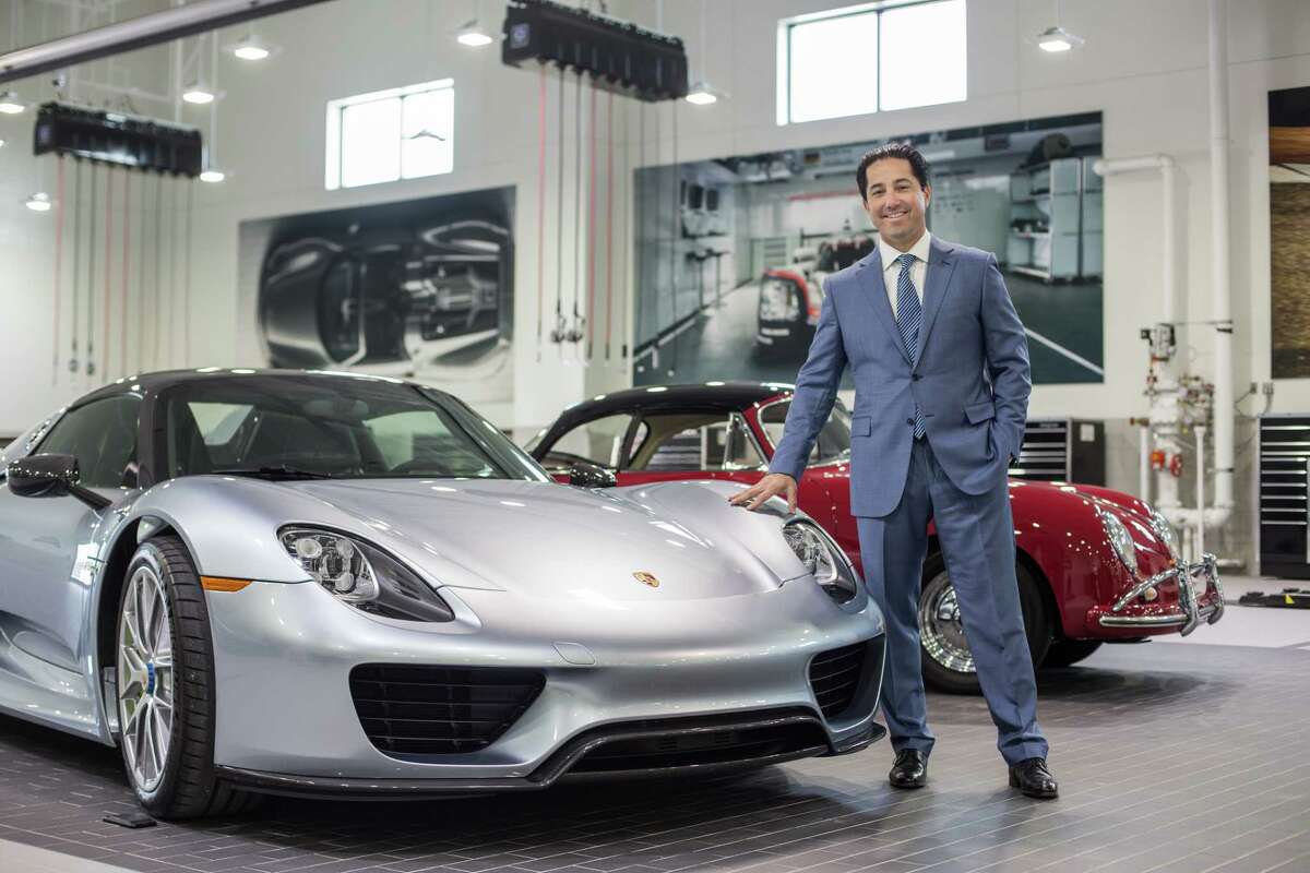 Growing auto empire expands with Houston's wealth