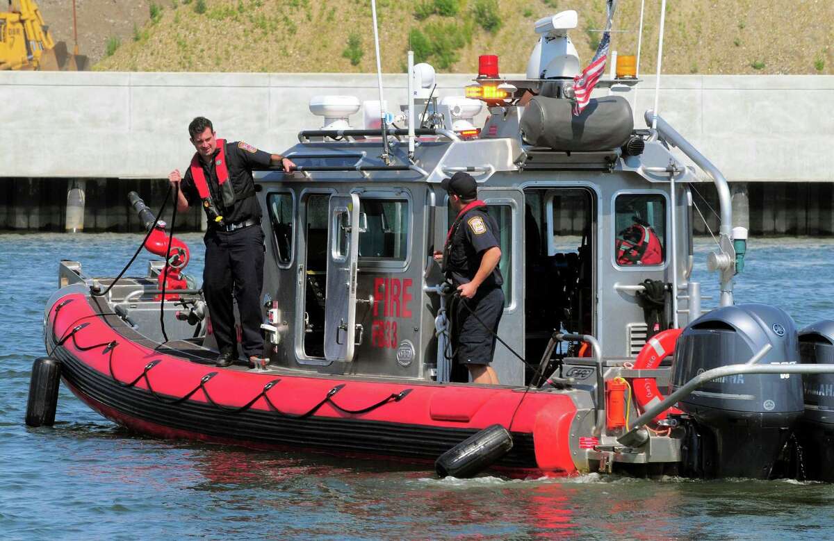 Fire, police departments encourage boating safety