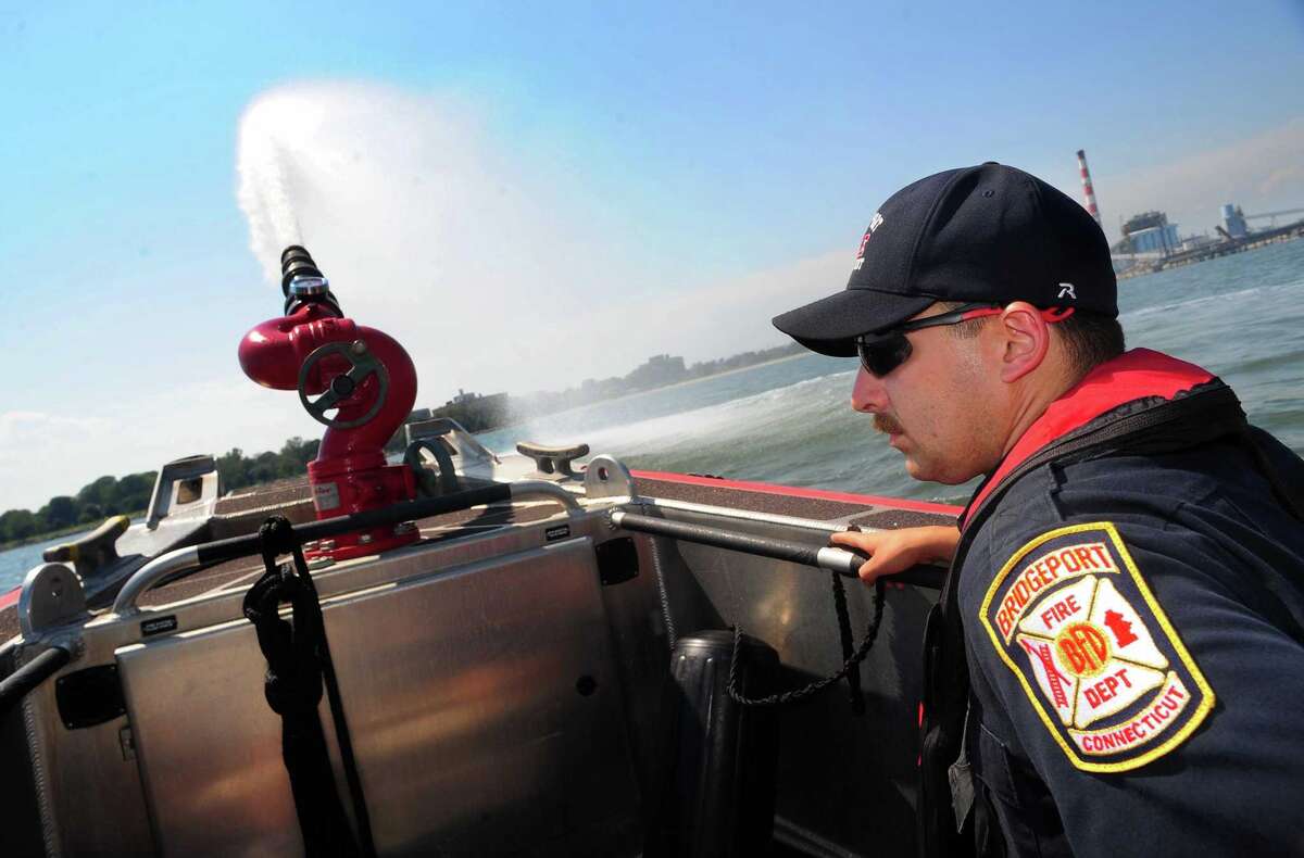 Fire, police departments encourage boating safety