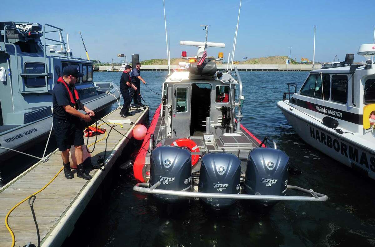 Fire, police departments encourage boating safety