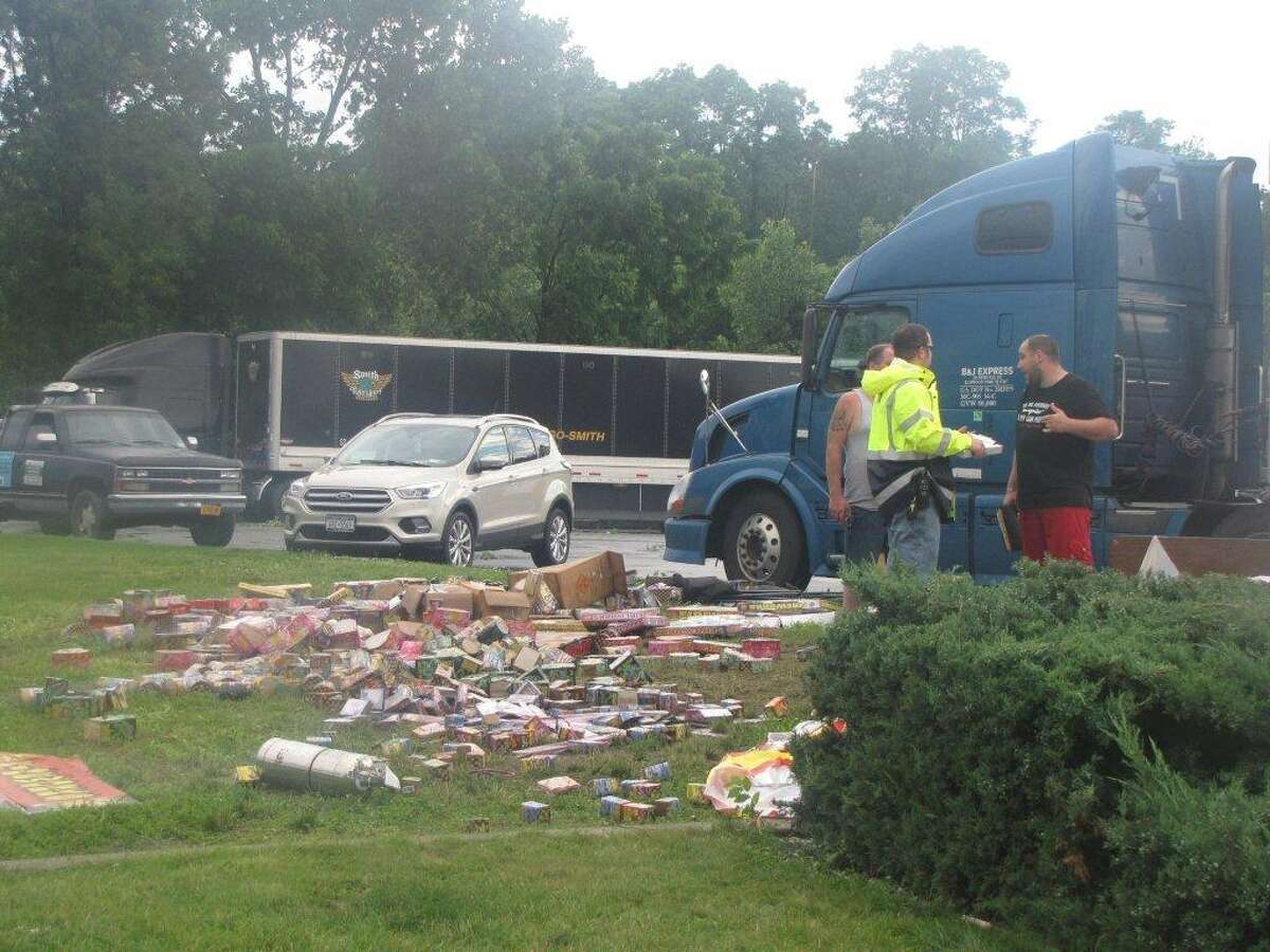 Tent collapses in storm, tornado hits Broadalbin