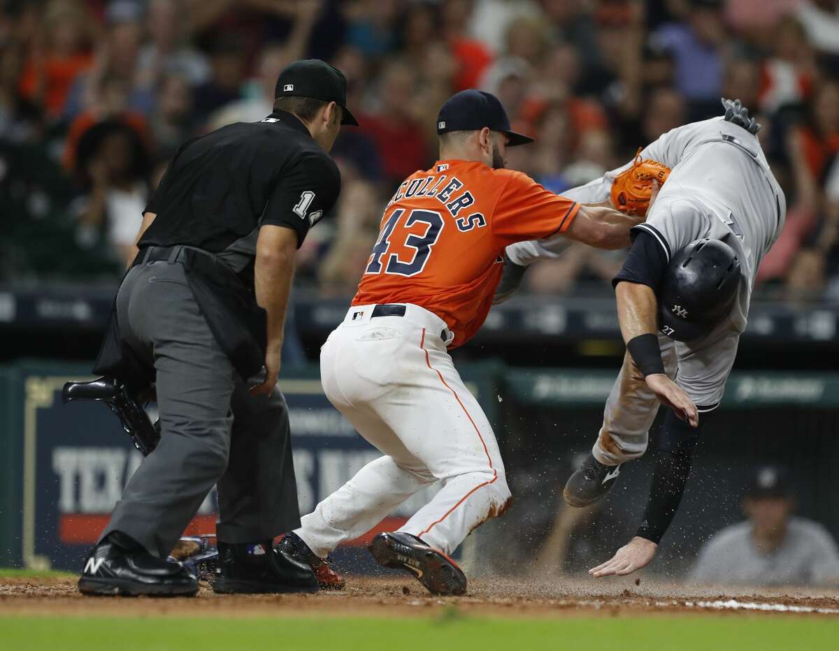 Bullpen meltdown dooms Astros in loss to Yankees