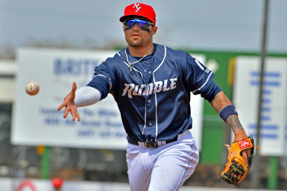 Versatile L.J. Mazzilli staying positive, thanks to dad