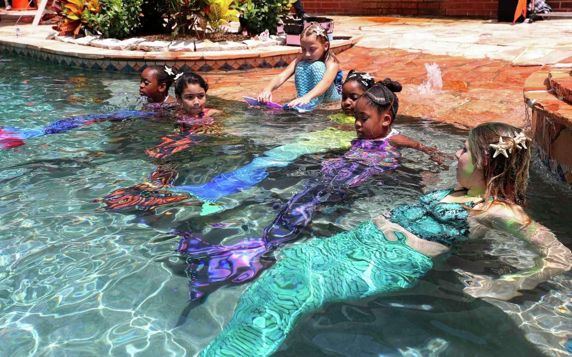 There's a new mermaid business in Houston and it's absolutely adorable