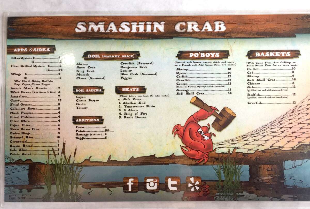 Review: Seafood boils star at Smashin Crab