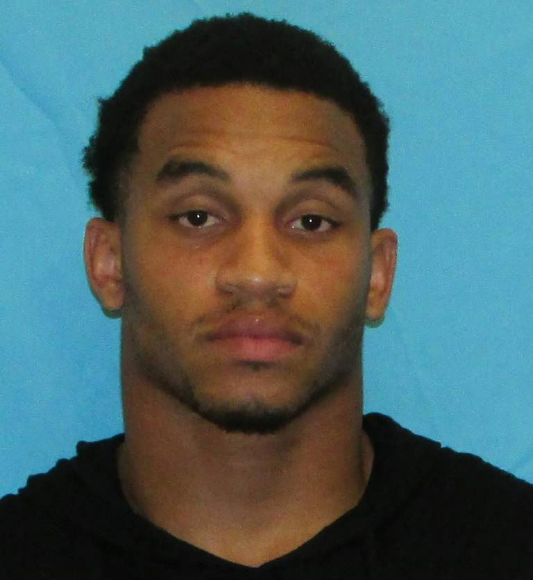 Cowboys LB Damien Wilson arrested outside stadium during soccer game