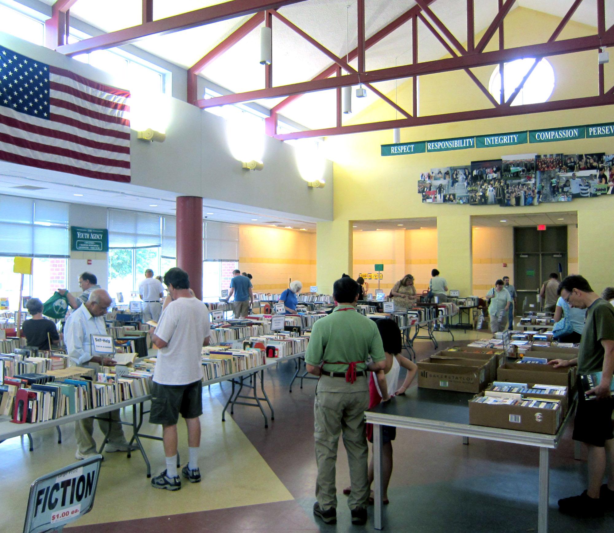 Book sale returns to benefit New Milford Library