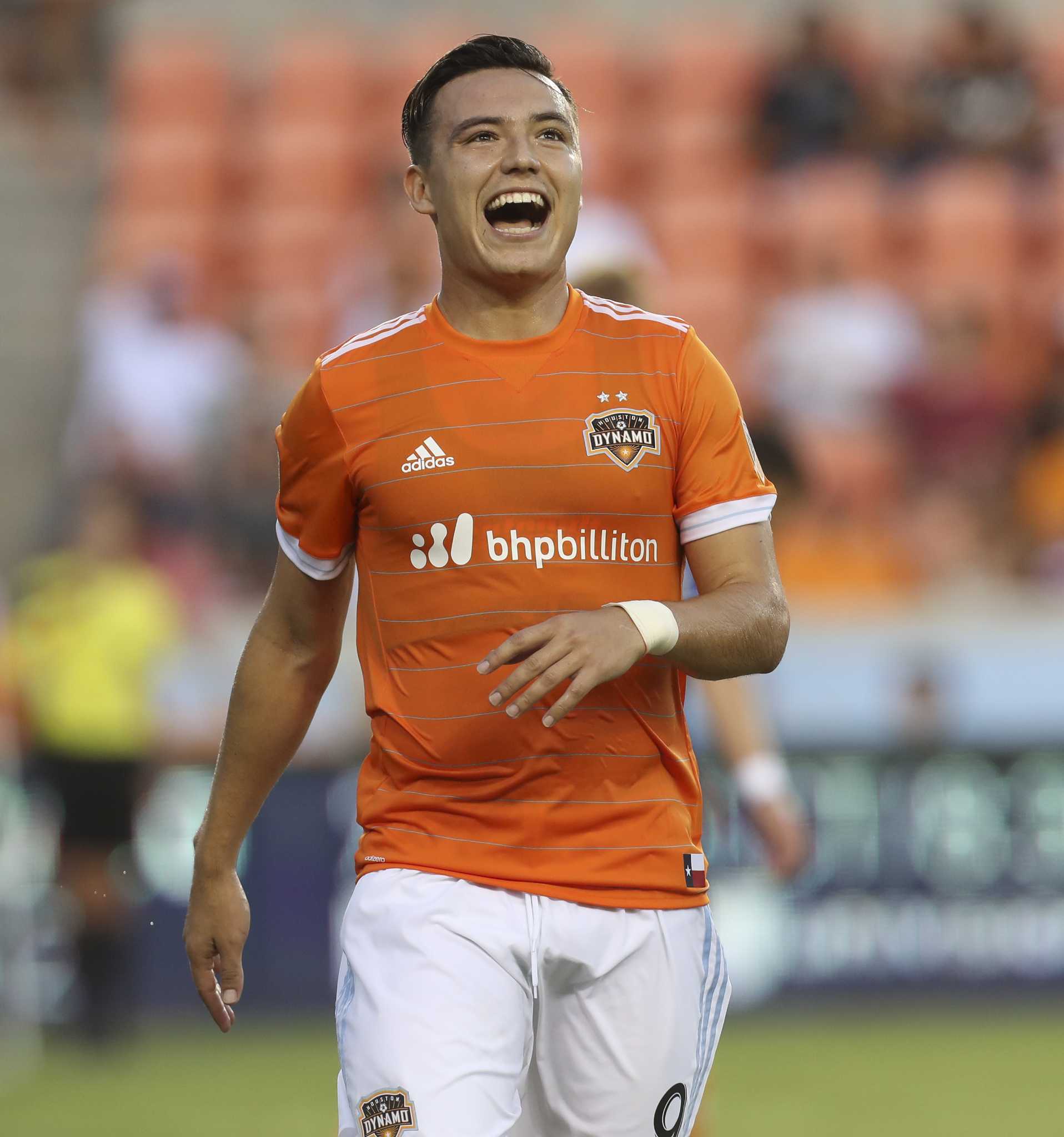 Dynamo’s Erick Torres embraces second chance with Mexico